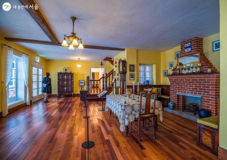 신록이 깊어가는 계절에 만난 '딜쿠샤(DILKUSHA)' > 내 손안에 서울 > 서울이야기 > 시민소통 > 정보소통광장