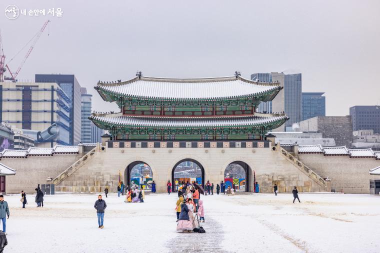 우리가 모르고 있던 경복궁, 해설사와 함께 샅샅이 살펴보자 > 내 손안에 서울 > 서울이야기 > 시민소통 > 정보소통광장
