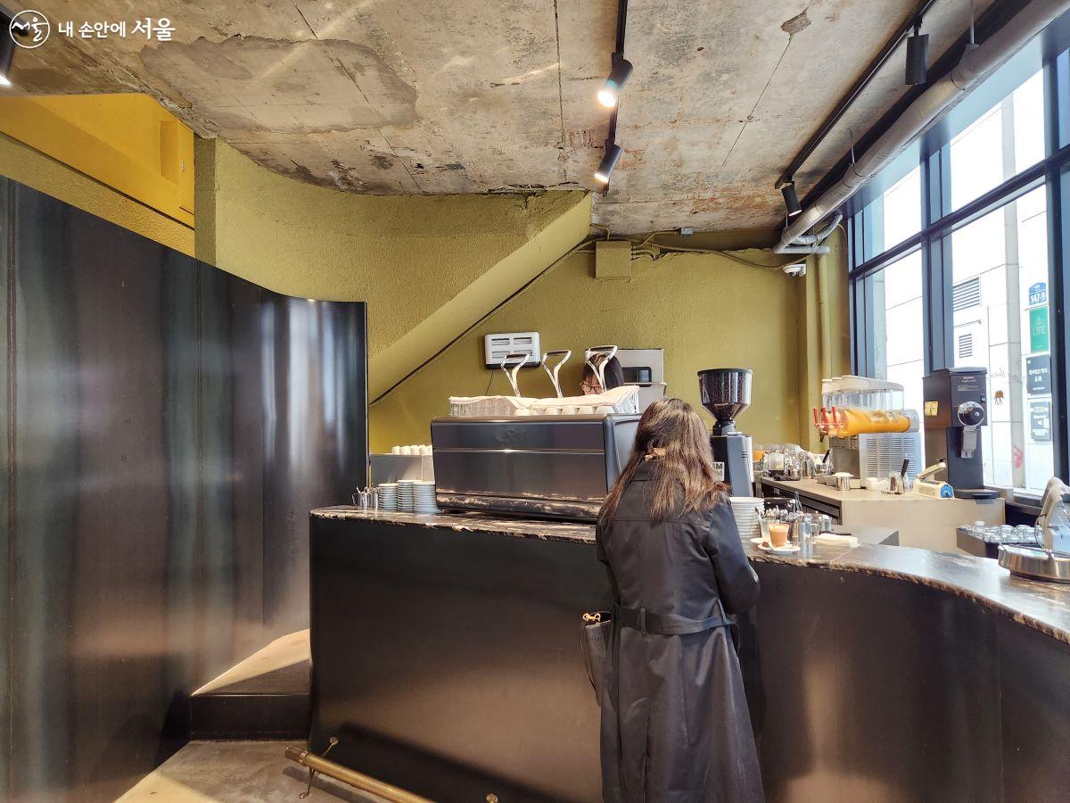 에스프레소 맛집에서 추출한 착한 가치, 진한 나눔 > 내 손안에 서울 > 서울이야기 > 시민소통 > 정보소통광장