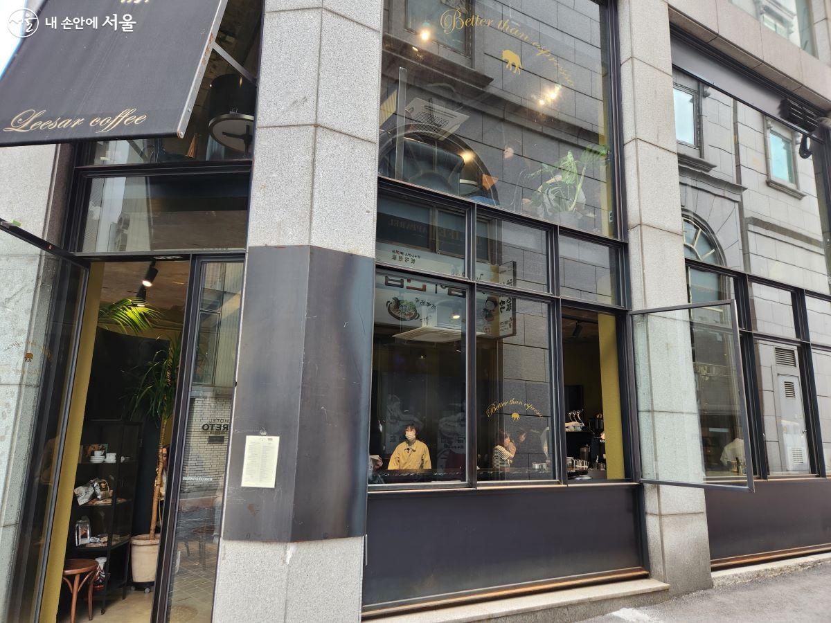 에스프레소 맛집에서 추출한 착한 가치, 진한 나눔 > 내 손안에 서울 > 서울이야기 > 시민소통 > 정보소통광장